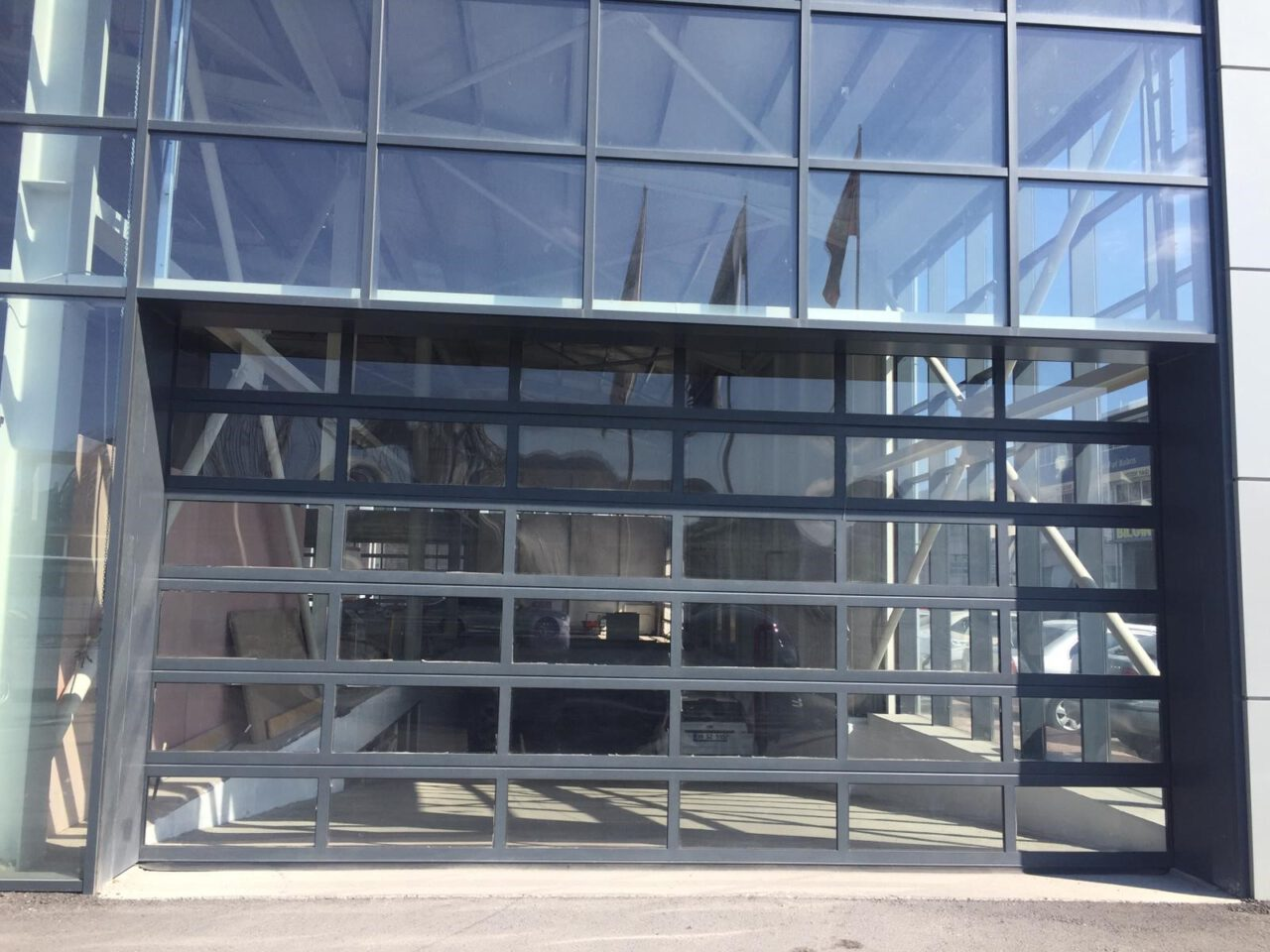 FULL VIEW DOORS – Crystal